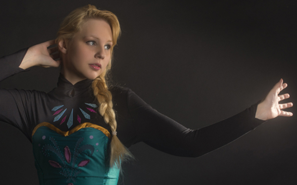 Photoshoot: Queen Elsa (Jégvarázs - Elyon) - Cosplay.hu