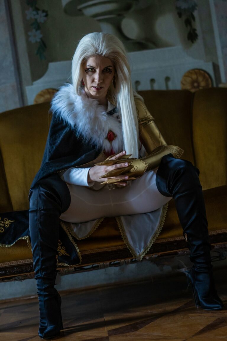 Photoshoot: Count Lucio (The Arcana - Violet Riot) - Cosplay.hu